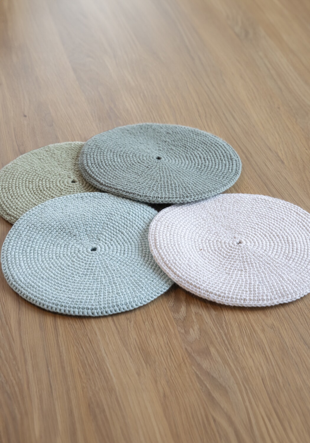 k-2427-22 "Leia"-gryteunderlag - Viking Garn