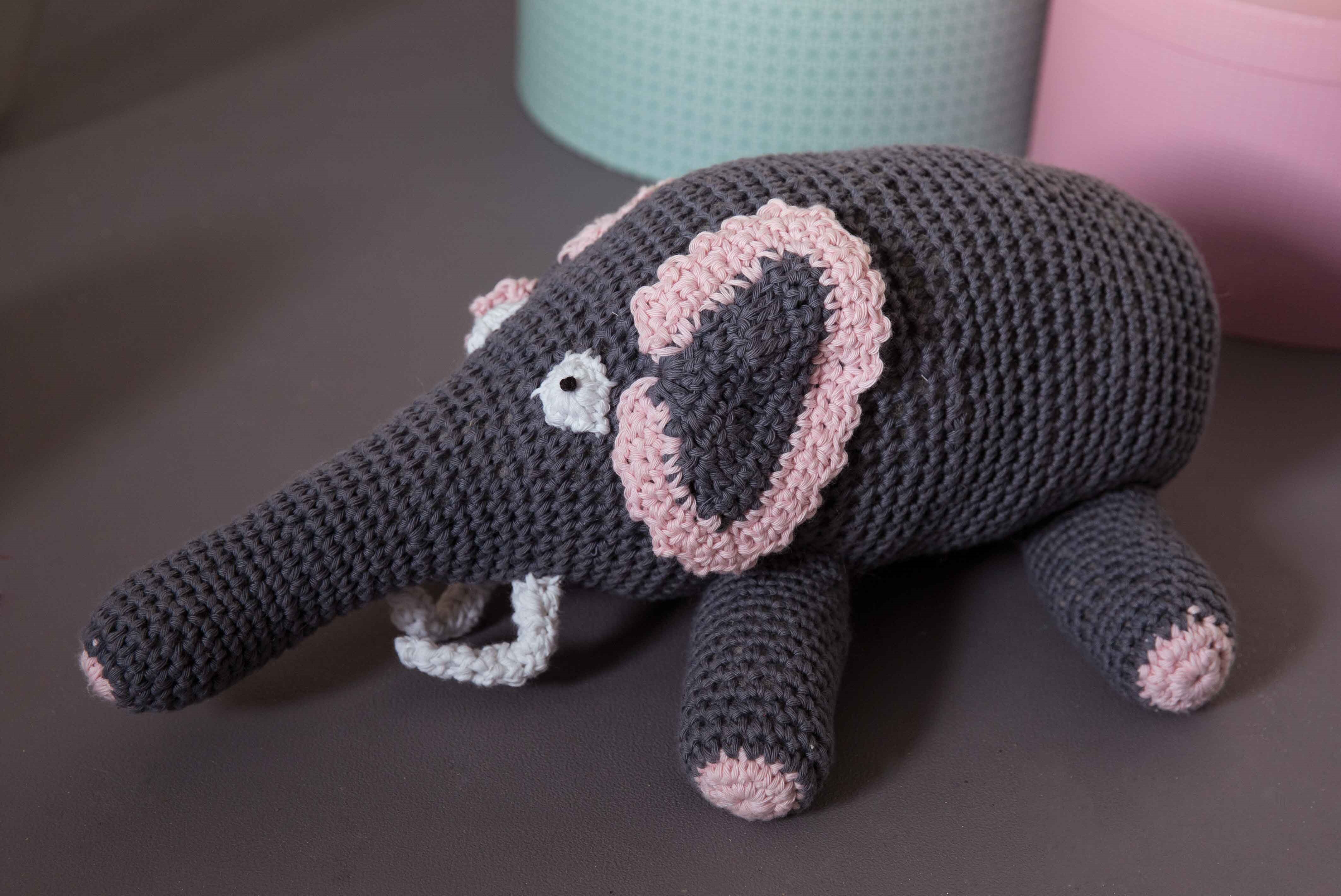 1422-5 Heklet Elefant - Viking Garn