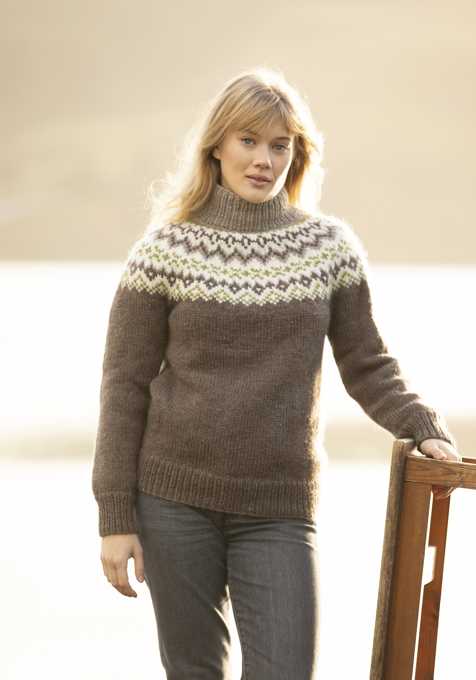 2101-4b Brekko-genser Dame - Viking Garn