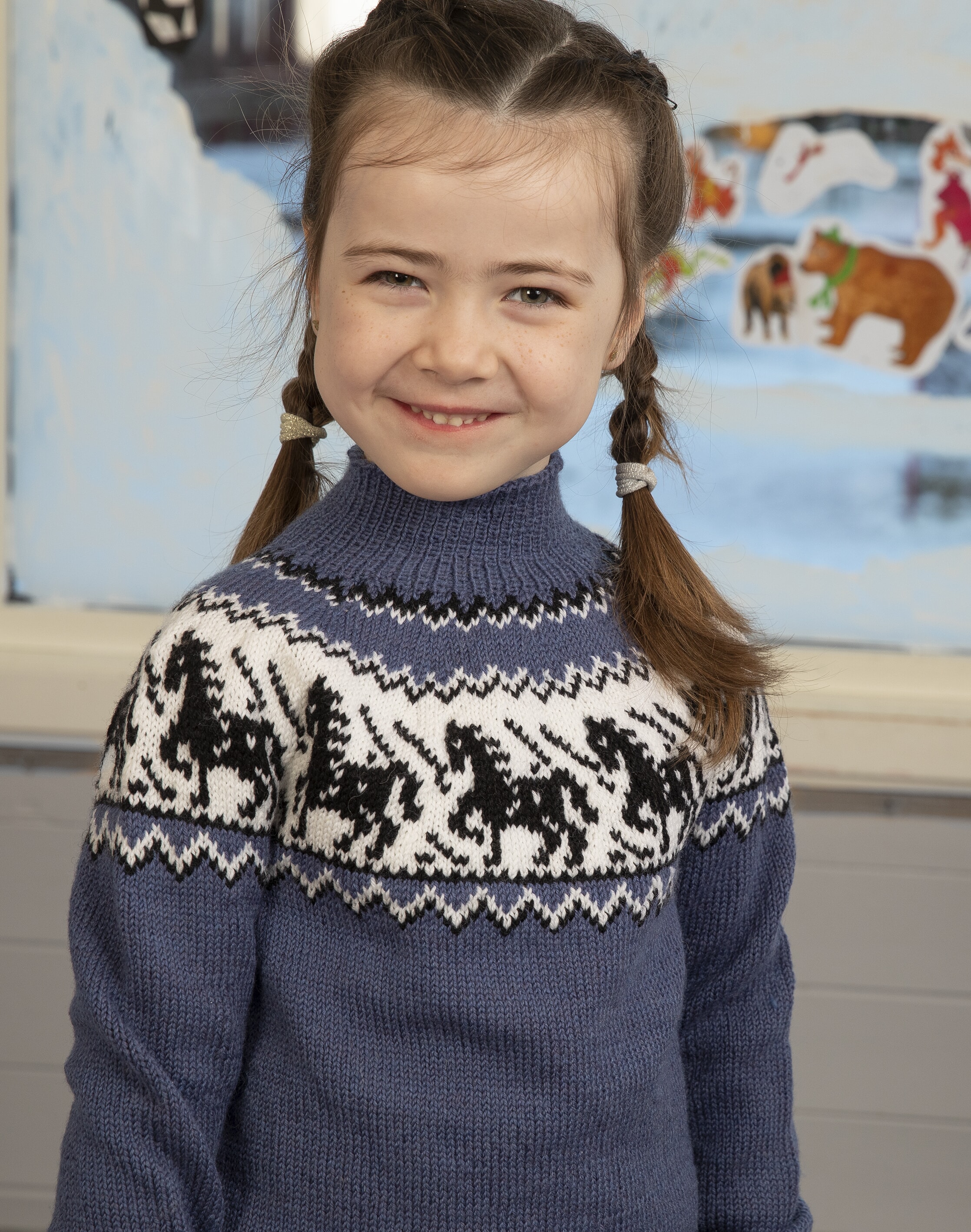 2110-9b Hest-genser - Viking Garn