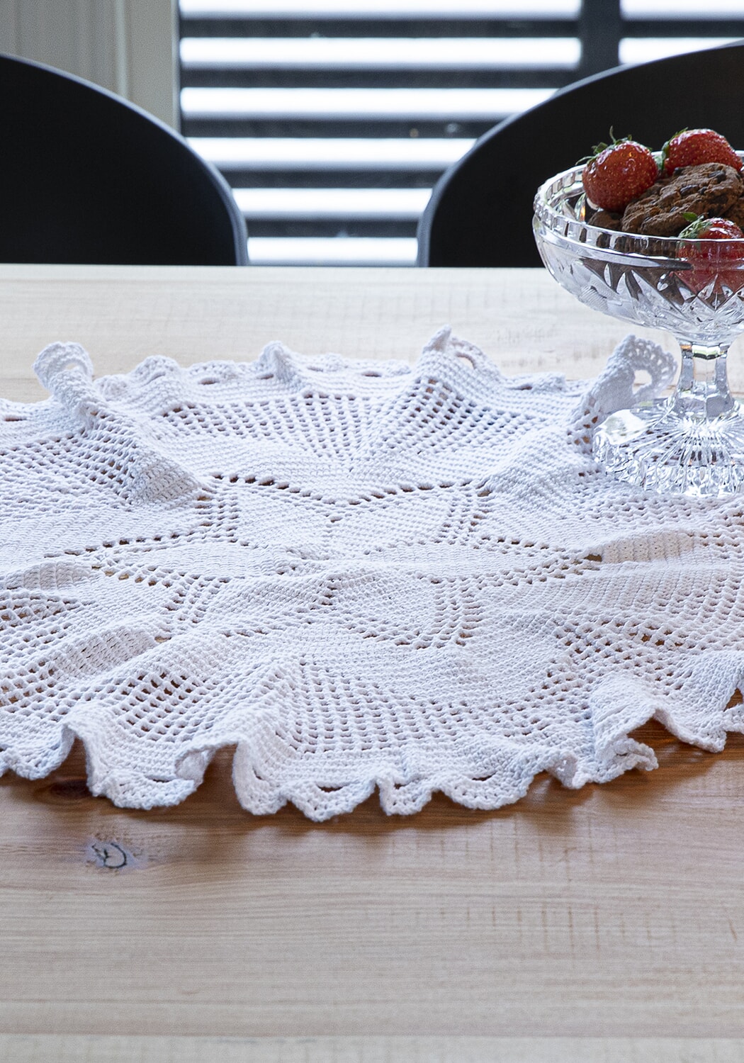 2230-11 Rund duk - Viking Garn