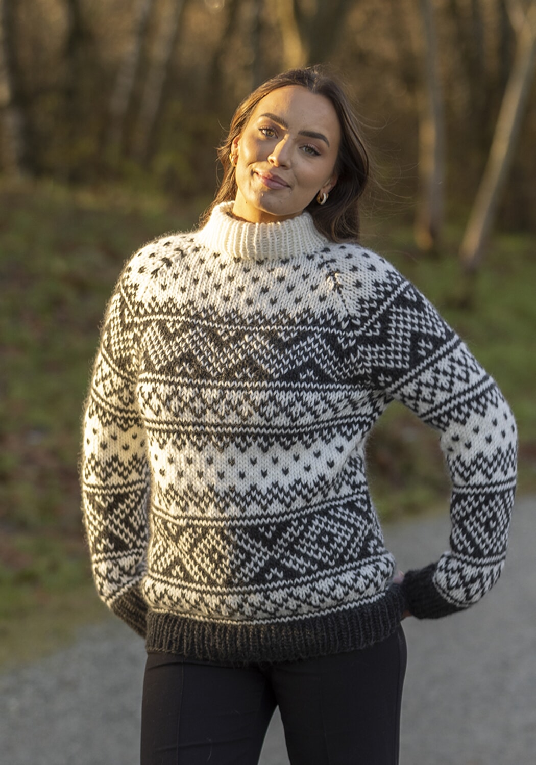 k-2402-01a "Setesdal"-genser, Gyro - Viking Garn