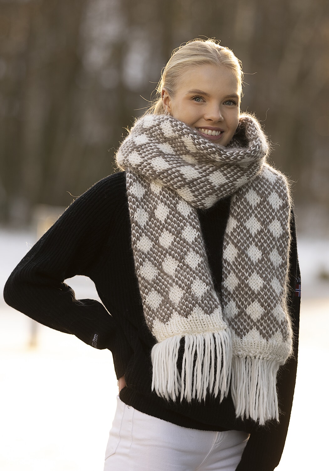 k-2404-09 "Felin"-skjerf - Viking Garn