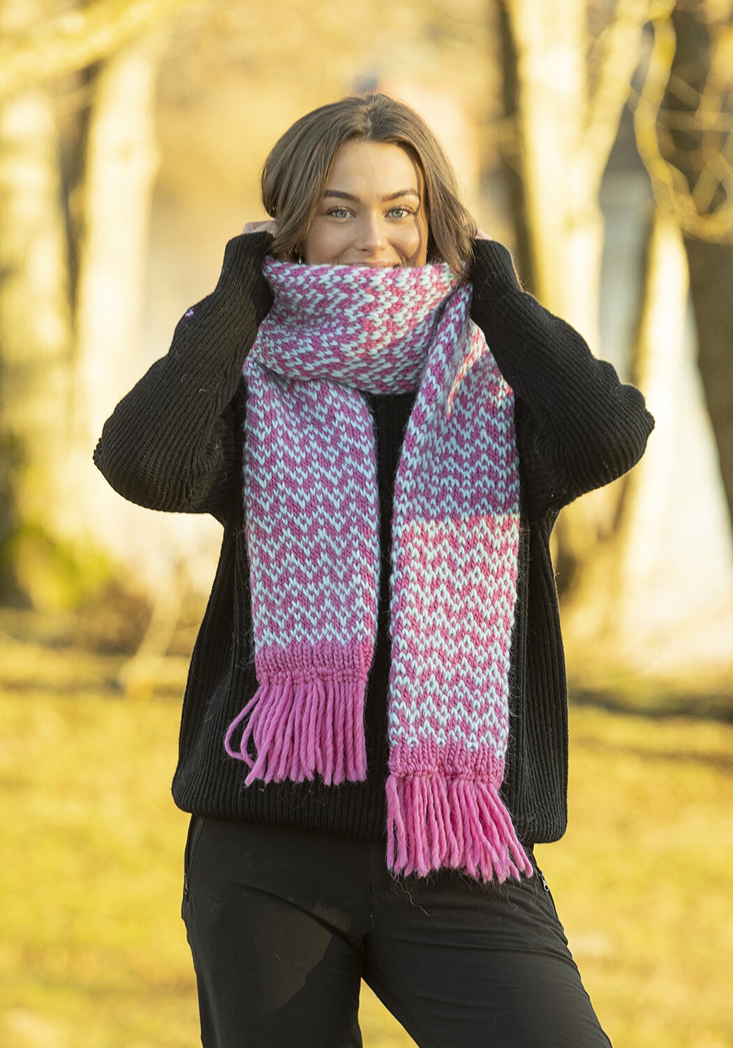 k-2404-20 "Minde"-skjerf - Viking Garn